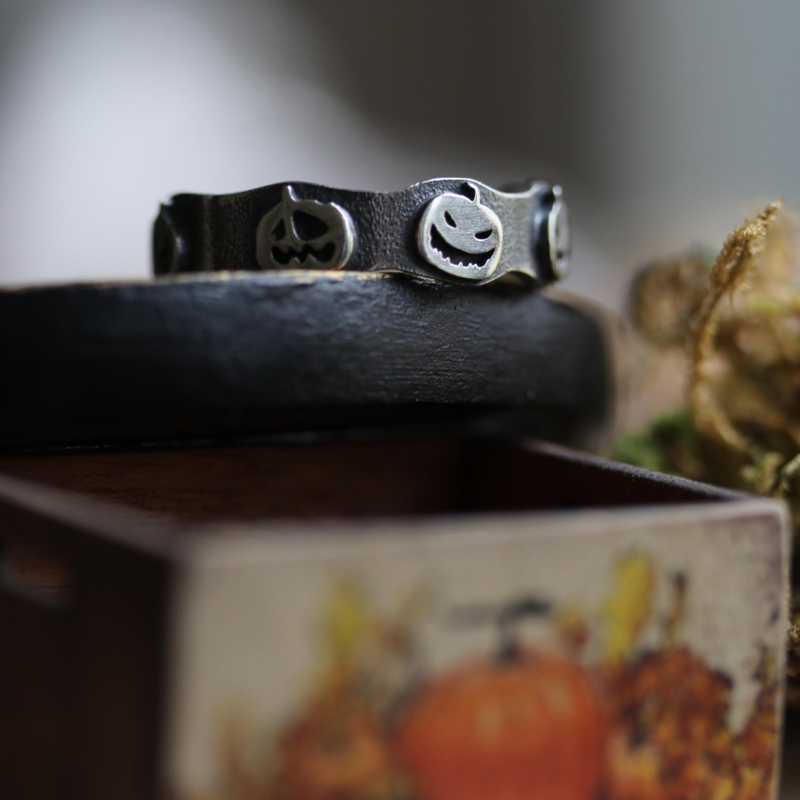 Sam Ryde Jewellery - Handmade silver & gold jewellery in Nottingham