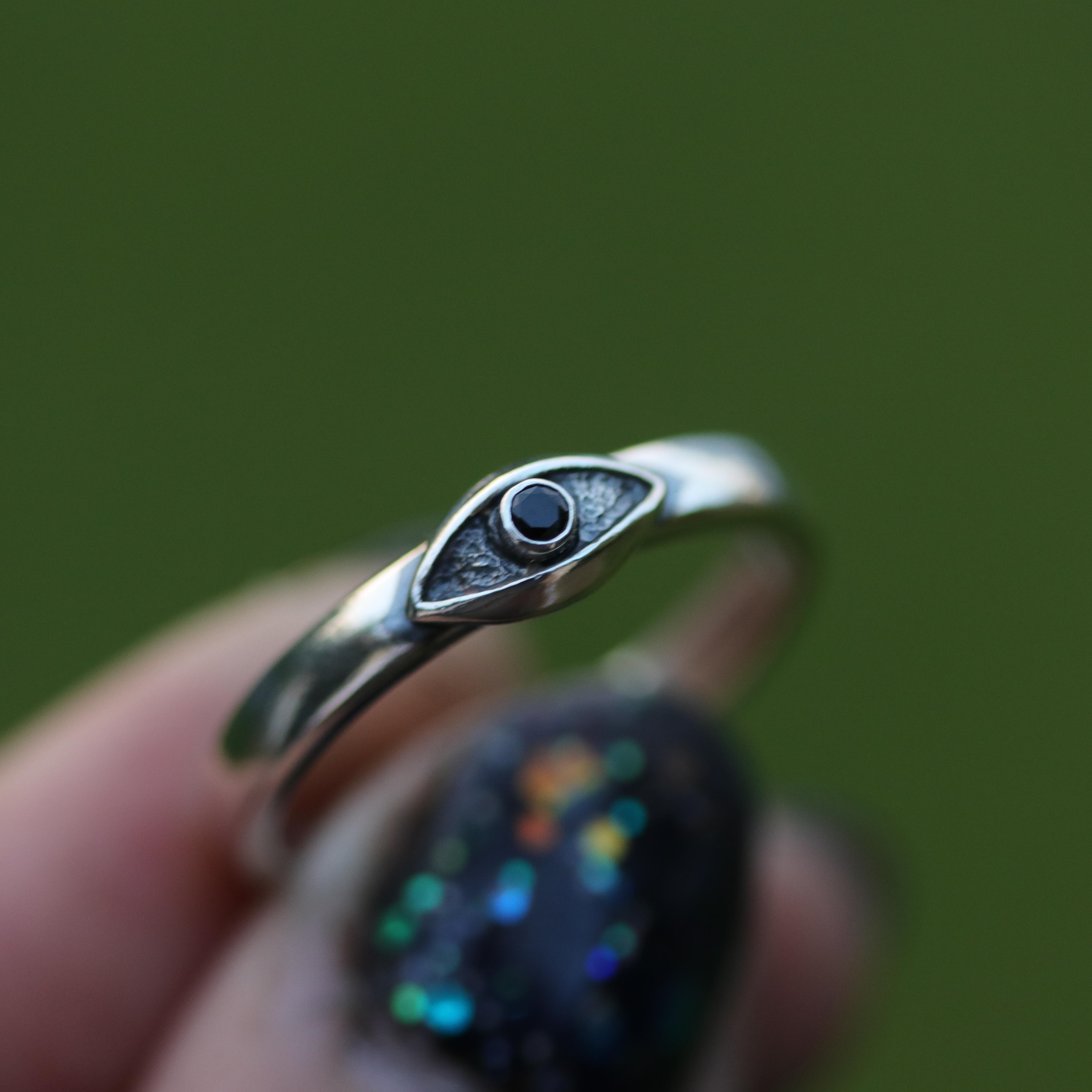 Sam Ryde Jewellery - Handmade silver & gold jewellery in Nottingham